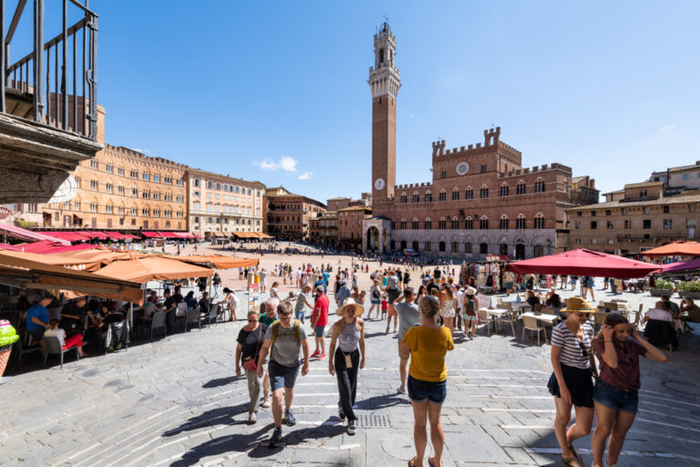 Tuscany in August: Weather, Crowds, Where to Stay & What to Expect