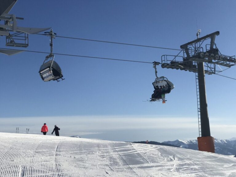 Les Arcs Skiing Guide 2025/26: Best Slopes, Hotels, and Travel Tips