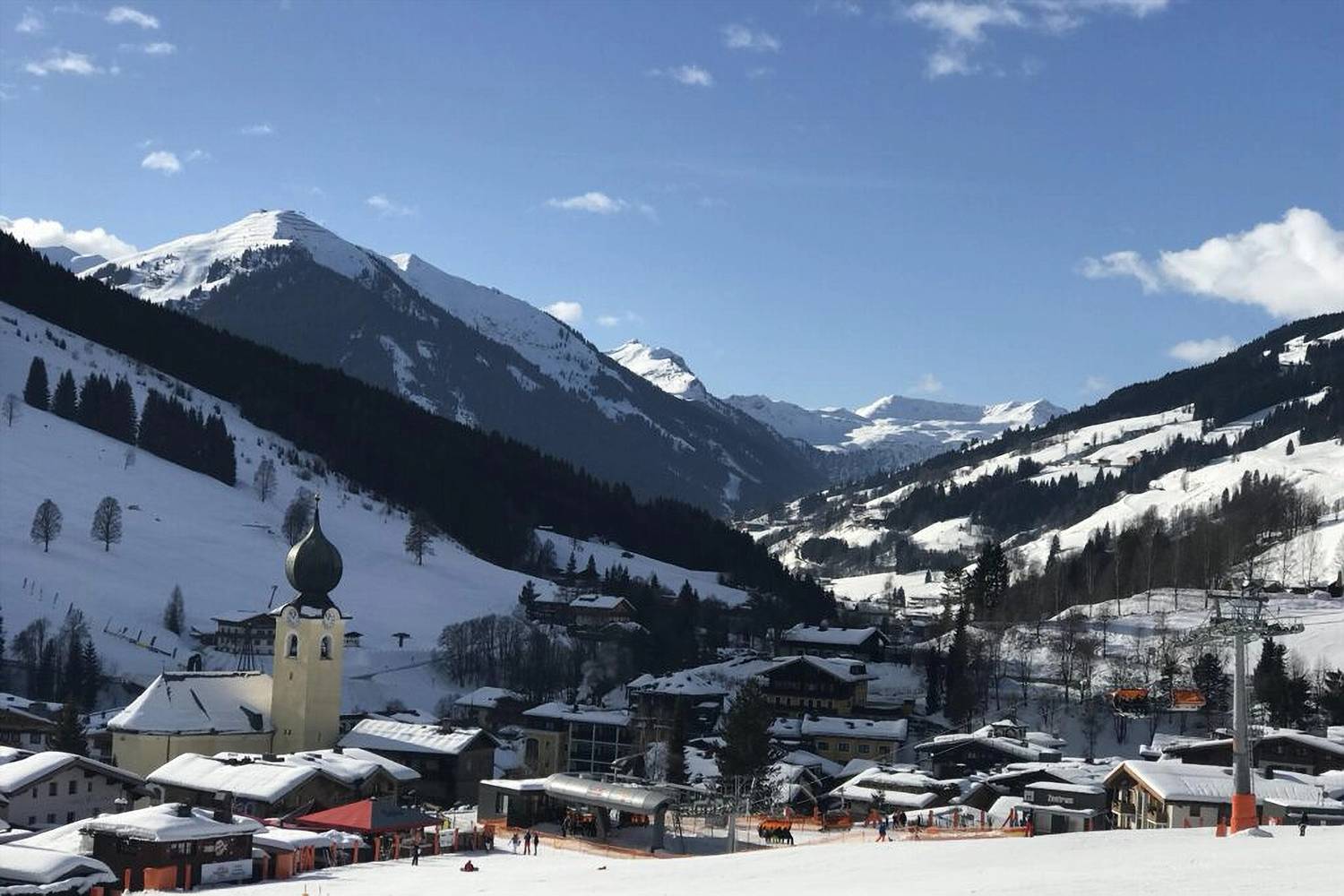 "Ultimate Guide to Skiing in Saalbach-Hinterglemm One of Austria’s Best ...