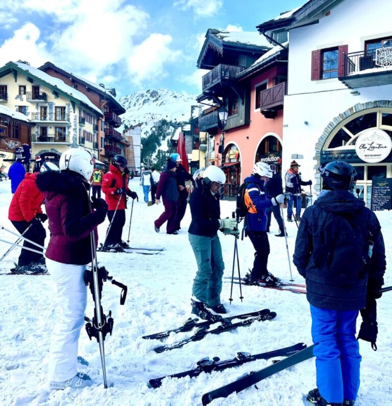Les Arcs Skiing Guide 2025/26: Best Slopes, Hotels, and Travel Tips