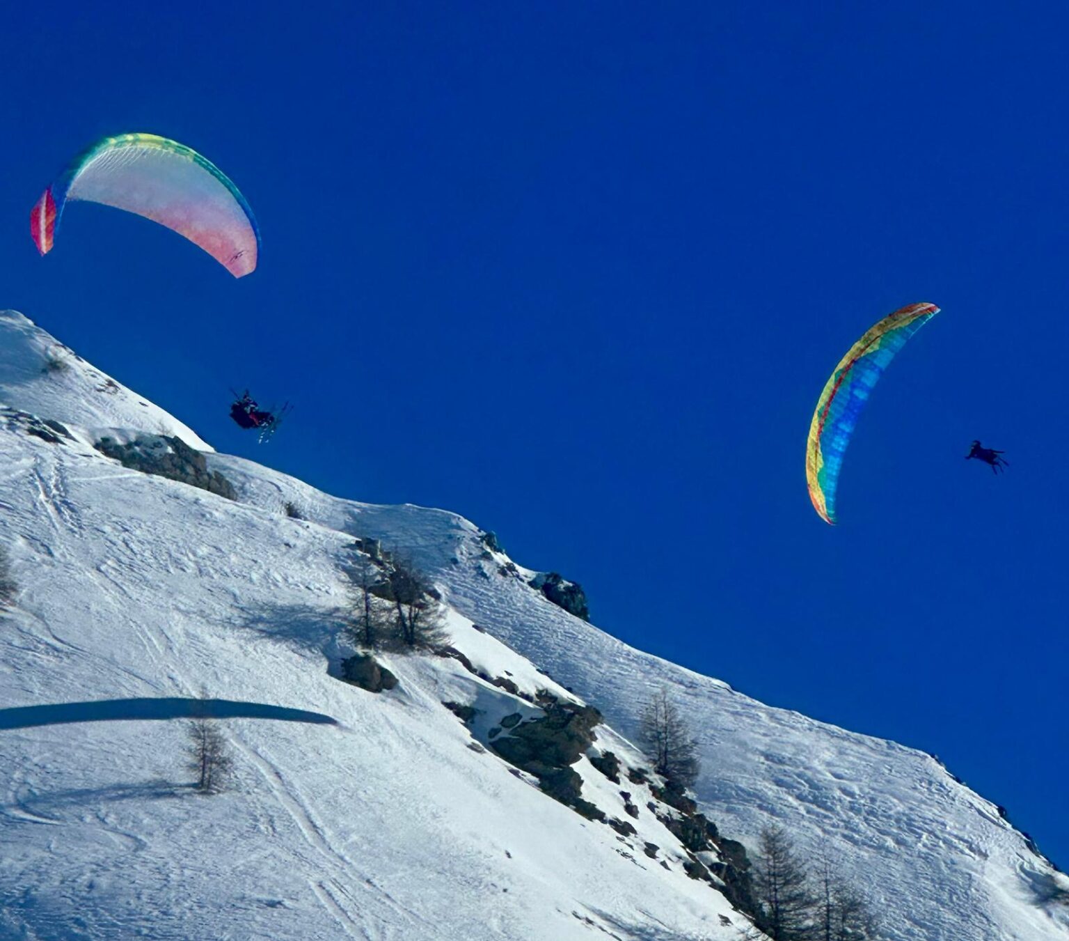 Les Arcs Skiing Guide 2025/26: Best Slopes, Hotels, and Travel Tips