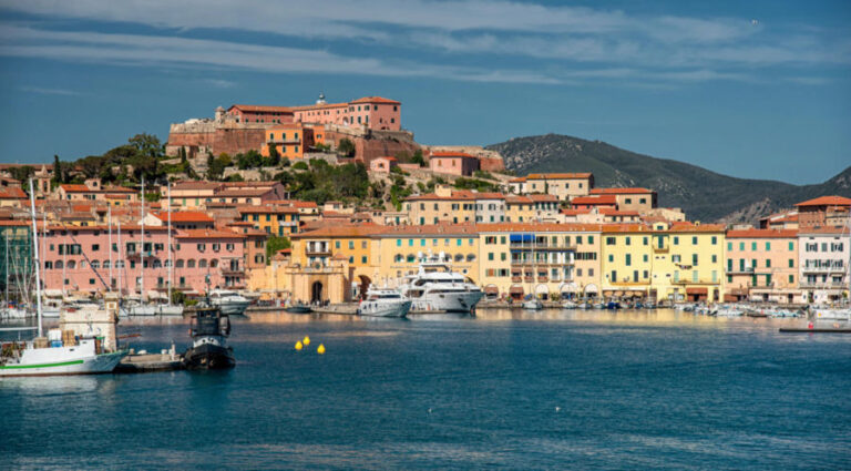Elba Island Travel Guide 2026: Best Beaches, Towns and Things to do.