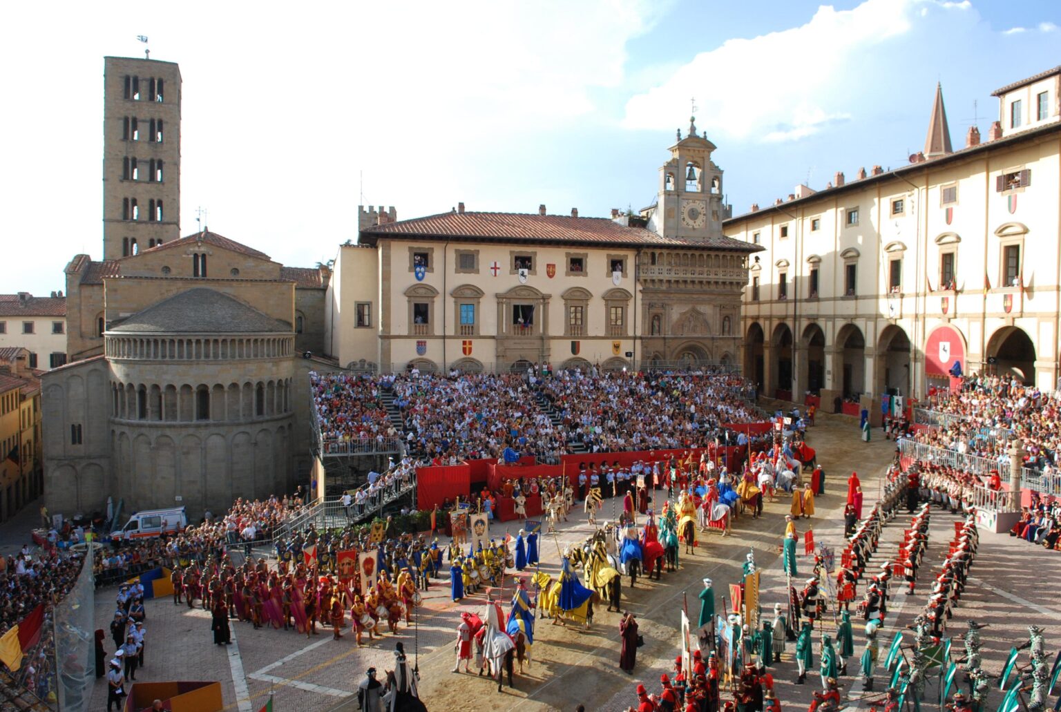 Arezzo Travel Guide 2026: Best Things to Do in Tuscany's Historic City.